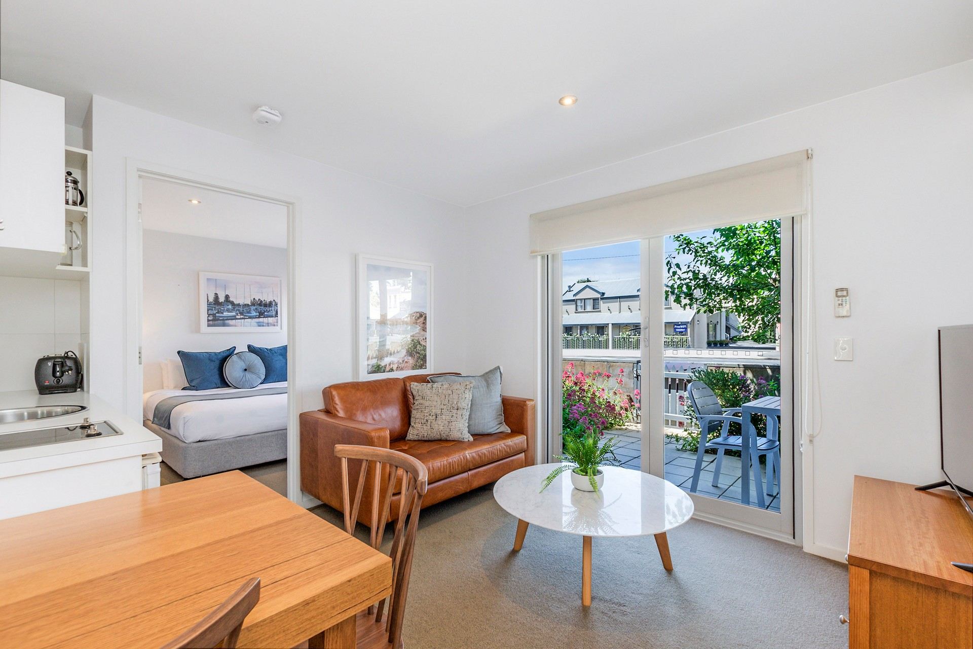 The Victoria Apartments Official Site